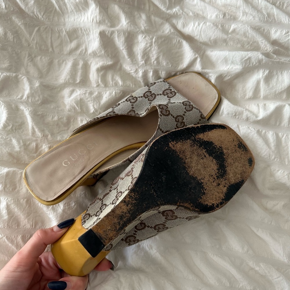 Authentic Vintage Gucci Heels - Gem